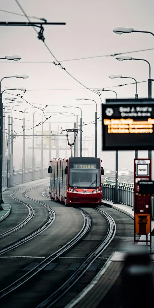 Tram (1080x1920) - Desktop & Mobile Wallpaper