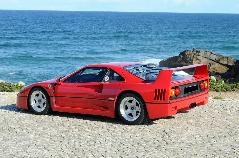 Manually crop Ferrari F40, Ferrari, F40, Red wallpaper to 1920x1080 ...