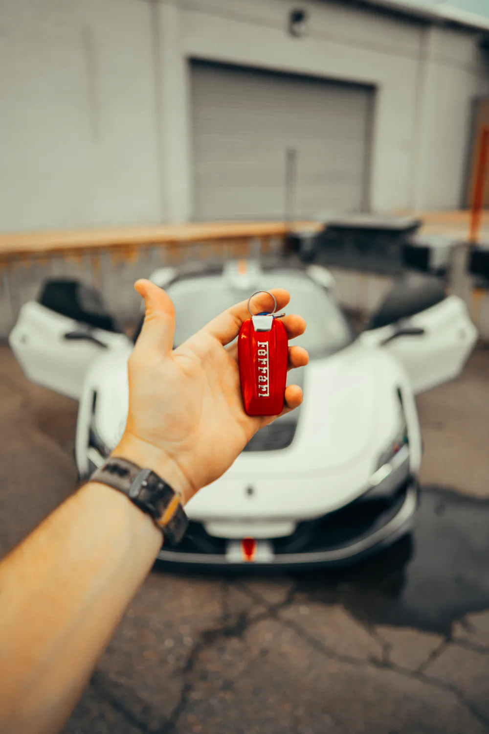 Manually crop Ferrari key, Ferrari, Key, Sport car wallpaper to ...